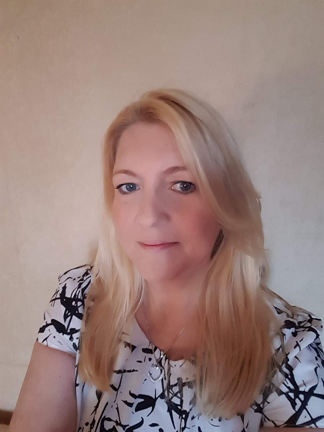 Helen Is Specs Free After 4 Decades - Thanks To Latest Laser Eye ...