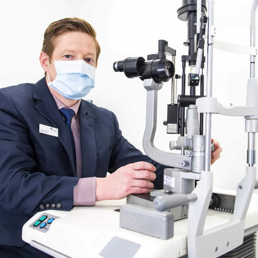 Different Types of Cataract Surgery | What to Expect | Optegra
